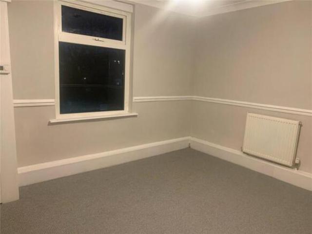2 bedroom flat for rent in Oriel Road, Bootle, Liverpool, L20