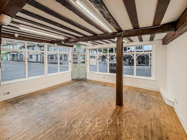 2 bedroom flat for rent in Orwell Place, Ipswich, IP4