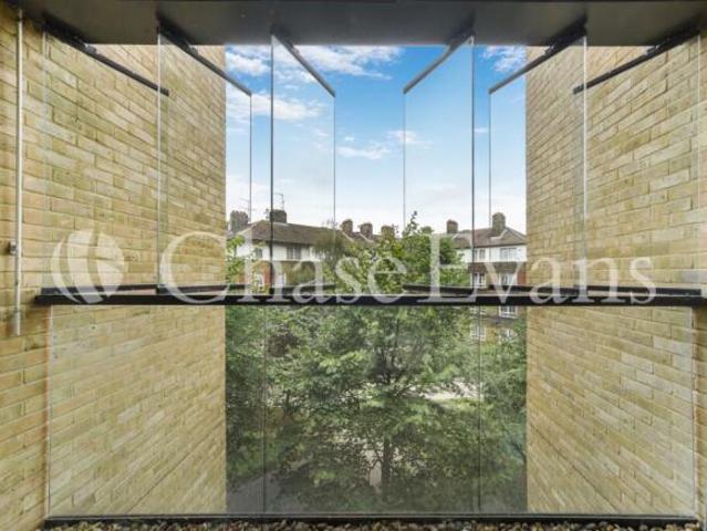 2 bedroom flat for rent in Ottawa House, Albatross Way, Canada Water, London, SE16