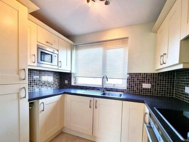 2 Bedroom Flat For Rent In Ouston