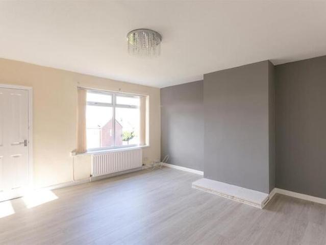 2 bedroom flat for rent in Overfield Road, Newcastle upon Tyne, NE3