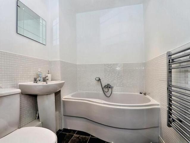 2 bedroom flat for rent in Oxclose Park Gardens, Halfway, Sheffield, S20