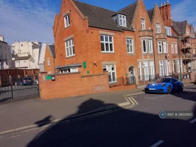 2 bedroom flat for rent in Oxford St, Nottingham, NG1