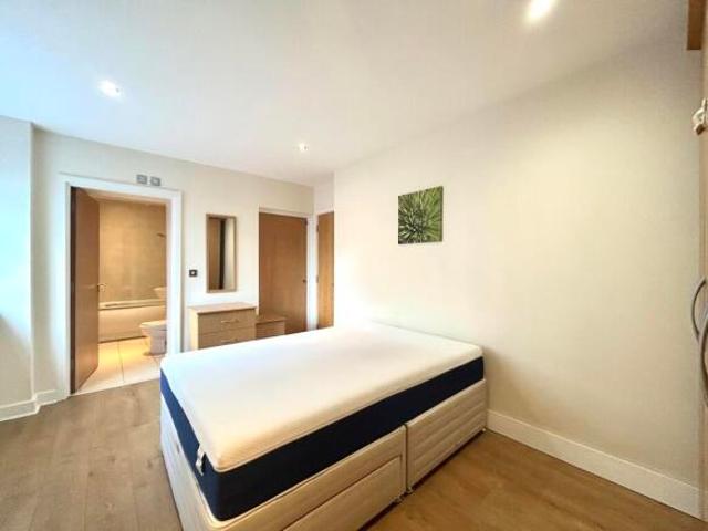 2 bedroom flat for rent in Oxford Road, Reading, Berkshire, RG1