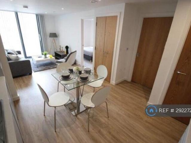 2 bedroom flat for rent in Oxid House, Manchester, M1