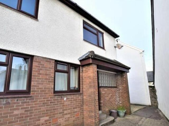 2 Bedroom Flat For Rent In Pantmawr Road, Whitchurch
