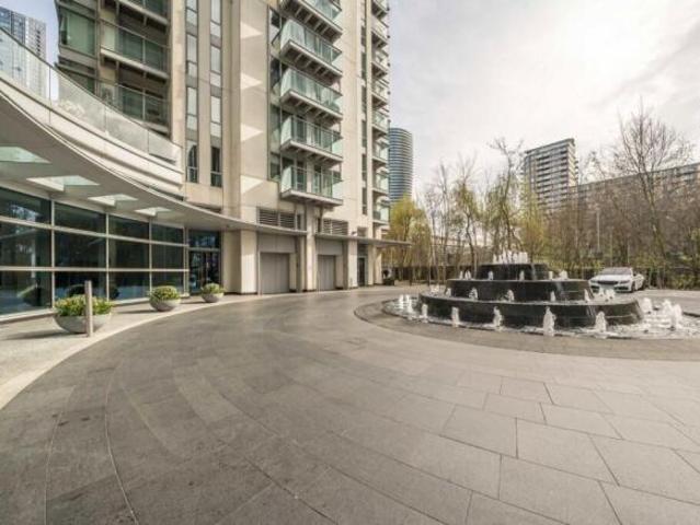 2 bedroom flat for rent in Pan Peninsula Square, Canary Wharf, E14