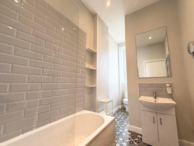 2 bedroom flat for rent in Paisley Road West, Glasgow City, G51