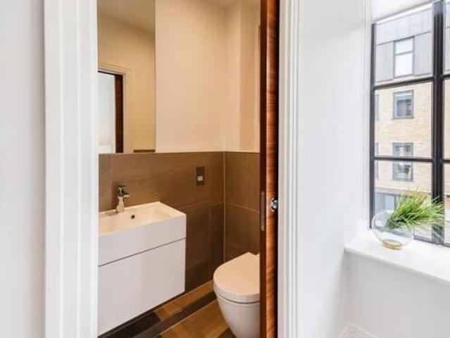 2 bedroom flat for rent in Palace Wharf, Rainville Road, W6