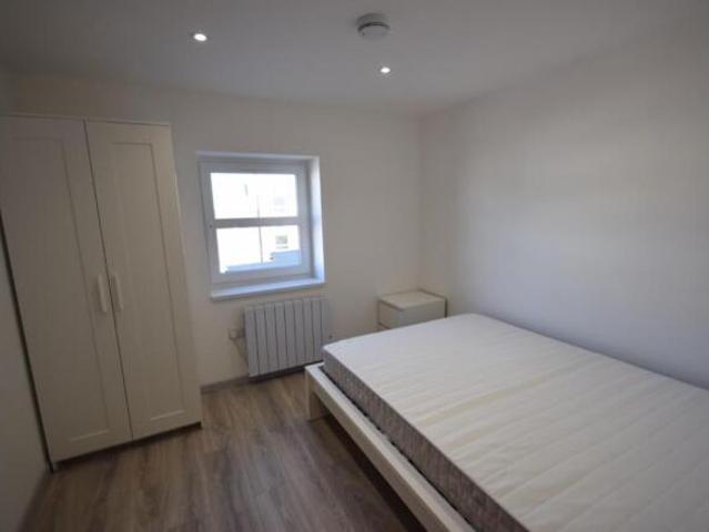 2 bedroom flat for rent in Palmerston Road, Southampton, Hampshire, SO14