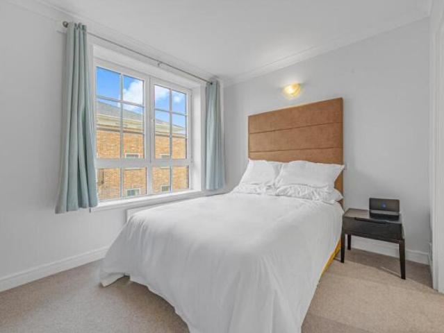 2 bedroom flat for rent in Papermill Wharf, 50 Narrow Street, E14