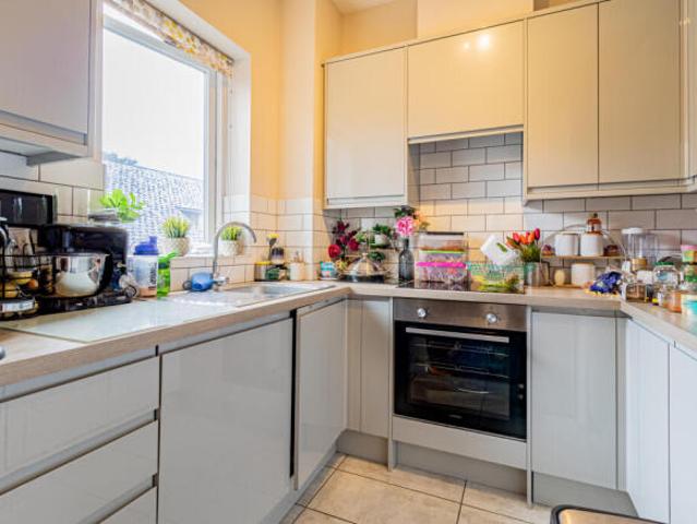 2 bedroom flat for rent in Paradise Square, Oxford, OX1