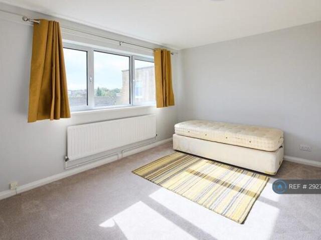 2 bedroom flat for rent in Park Close, Oxford, OX2