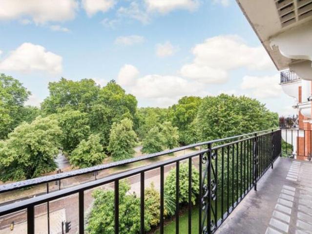 2 bedroom flat for rent in Park Close, South Kensington, SW1X