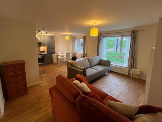 2 bedroom flat for rent in Park Grange Mount, Sheffield, South Yorkshire, UK, S2