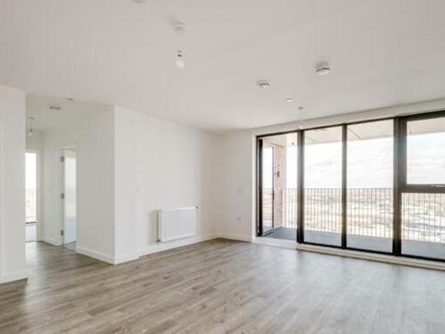 2 Bedroom Flat For Rent In Park Royal