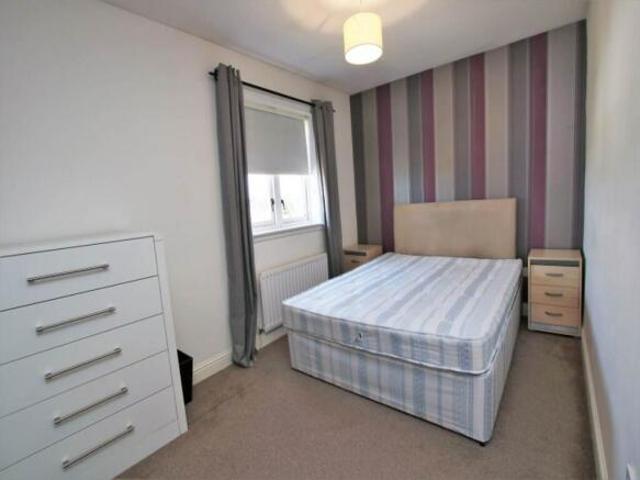 2 bedroom flat for rent in Parkgrove Terrace, Barnton, Edinburgh, EH4