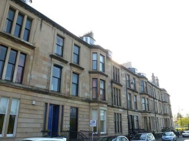2 bedroom flat for rent in Parkgrove Terrace Kelvingrove G3
