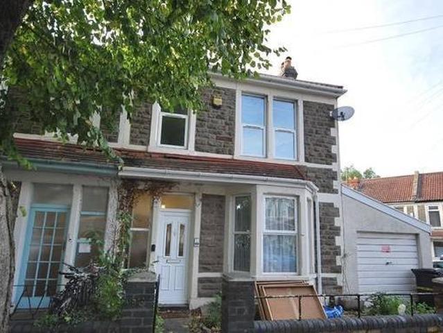 2 bedroom flat for rent in Parnall Road Bristol BS16 3JF BS16