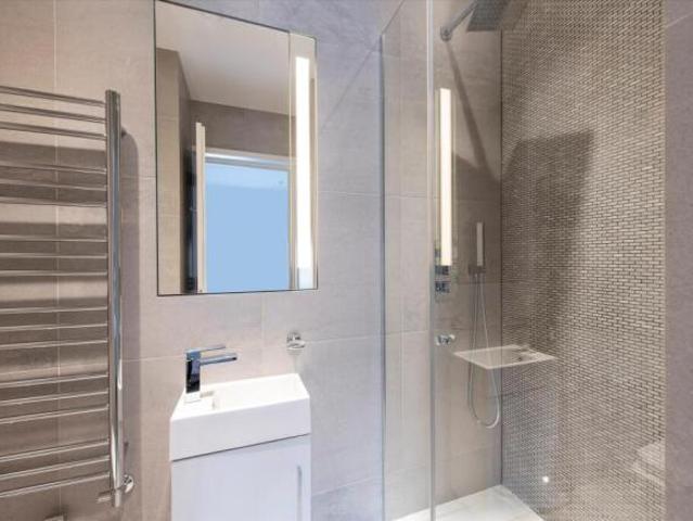 2 bedroom flat for rent in Pentonville Road, London, King's Cross, N1