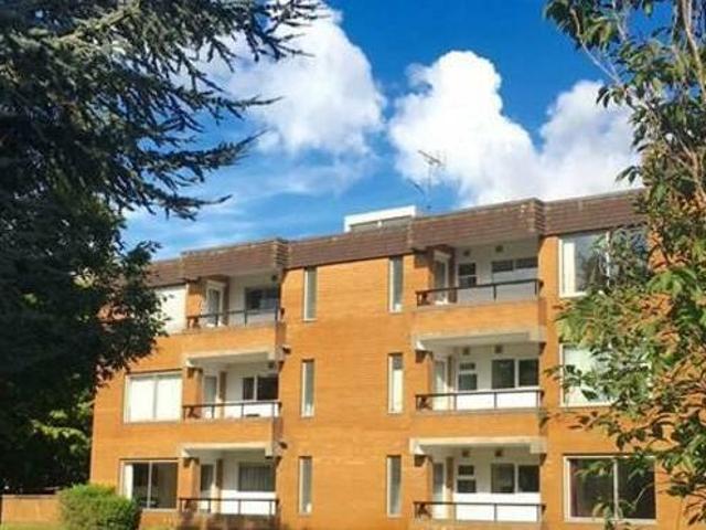 2 bedroom flat for rent in Penn Drive Bristol BS16