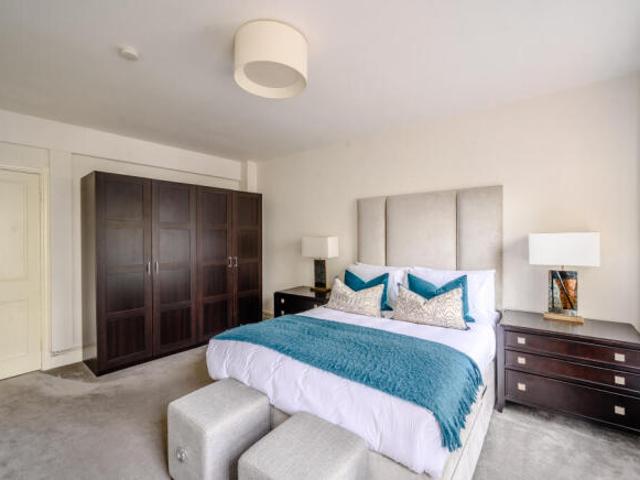 2 bedroom flat for rent in Pelham Court, Chelsea, London, SW3