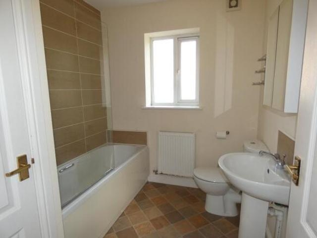 2 bedroom flat for rent in Perth Street, HULL, HU5 3NZ, HU5