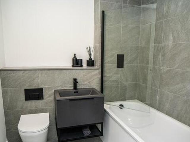 2 Bedroom Flat For Rent In Percy Street