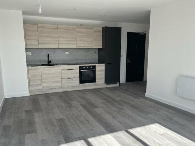 2 Bedroom Flat For Rent In Percy Street