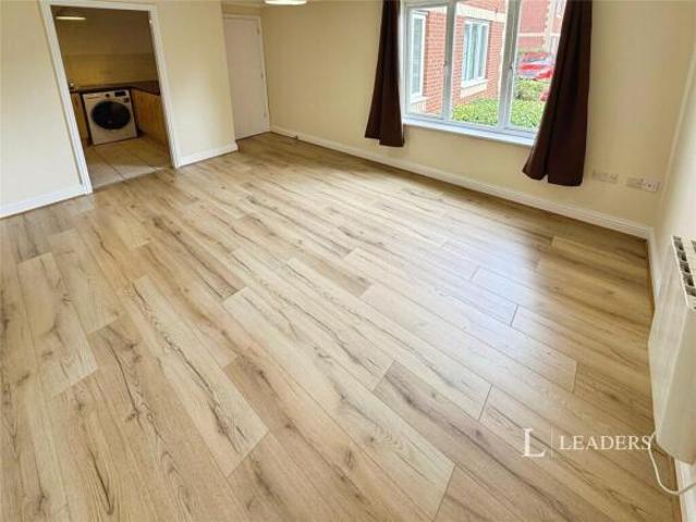2 bedroom flat for rent in Peterhouse Close, Peterborough, PE3