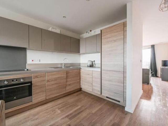 2 bedroom flat for rent in Pioneer Court, E16, Canning Town, London, E16