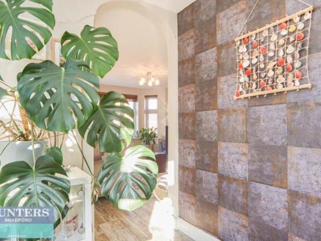 2 bedroom flat for rent in Pickering House, Towler Drive, Leeds, LS13