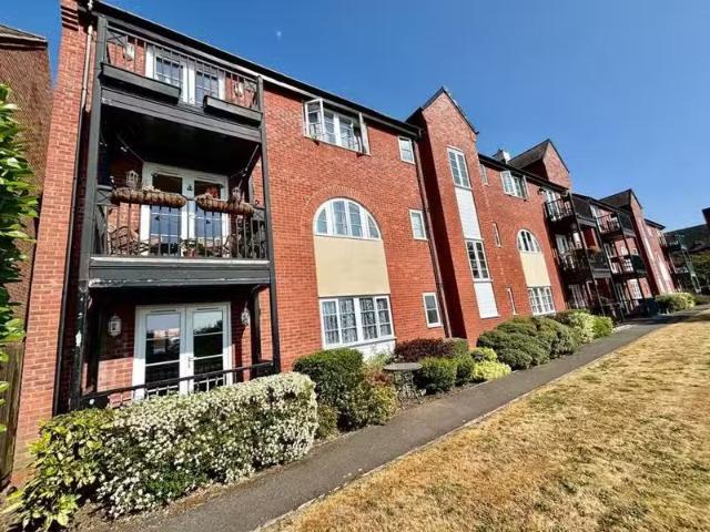 2 bedroom flat for rent in Pipistrelle Drive, Market Bosworth.