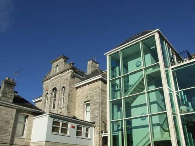 2 bedroom flat for rent in Poole Road Westbourne Bournemouth BH4