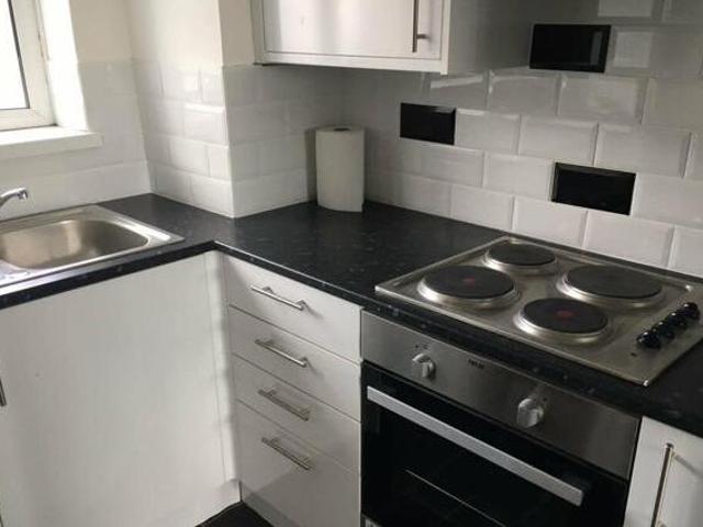2 Bedroom Flat For Rent In Port Tennant