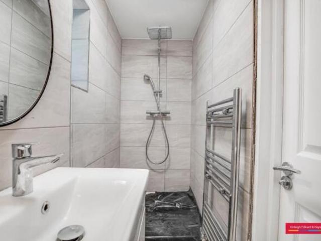 2 bedroom flat for rent in Portobello Road, London, W11