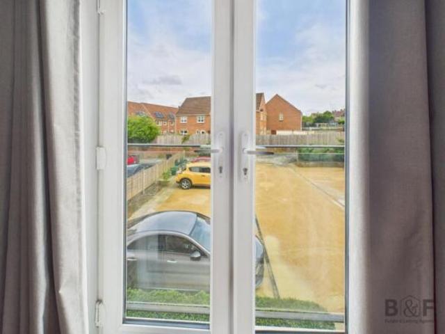 2 bedroom flat for rent in Portland Street, Staple Hill, Bristol, BS16