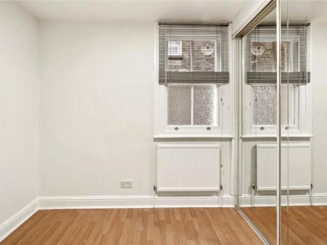 2 bedroom flat for rent in Portnall Road, Maida Hill, W9