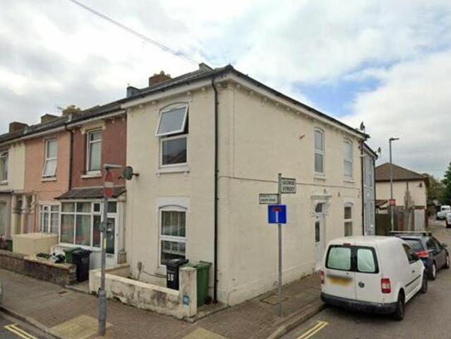 2 Bedroom Flat For Rent In Portsmouth, Hampshire