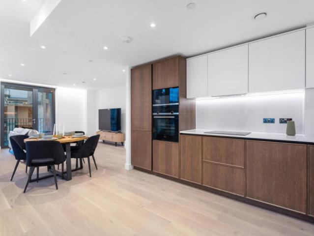 2 bedroom flat for rent in Postmark, Watermark House, Islington, London, WC1X