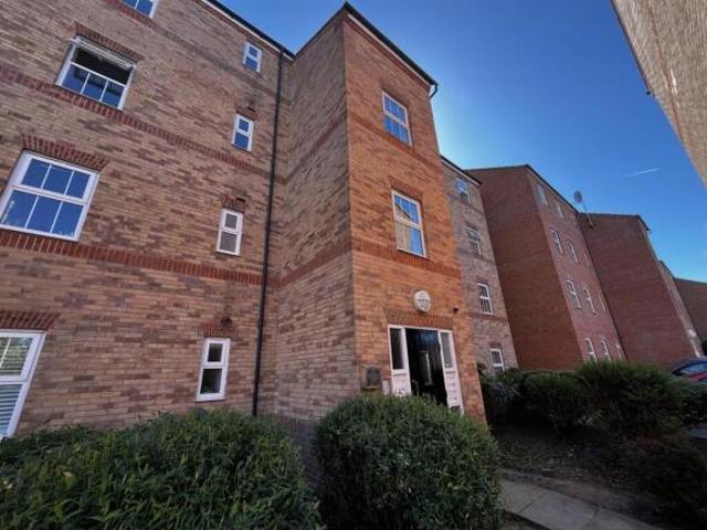 2 bedroom flat for rent in Potters Hollow, Bulwell, Nottingham, NG6 8PB, NG6