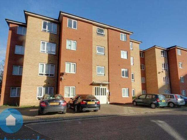 2 Bedroom Flat For Rent In Player Street