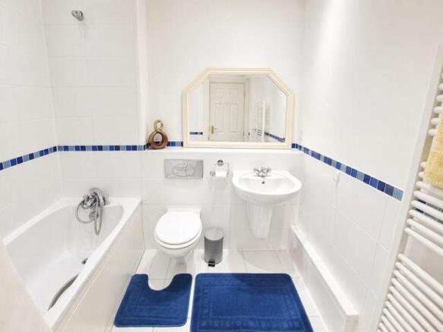 2 bedroom flat for rent in Providence Park, SOUTHAMPTON, SO16