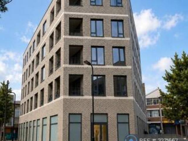 2 bedroom flat for rent in Prince Edward Road, London, E9