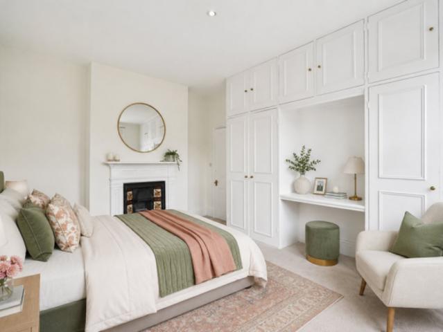 2 bedroom flat for rent in Prince of Wales Drive, Battersea, SW11
