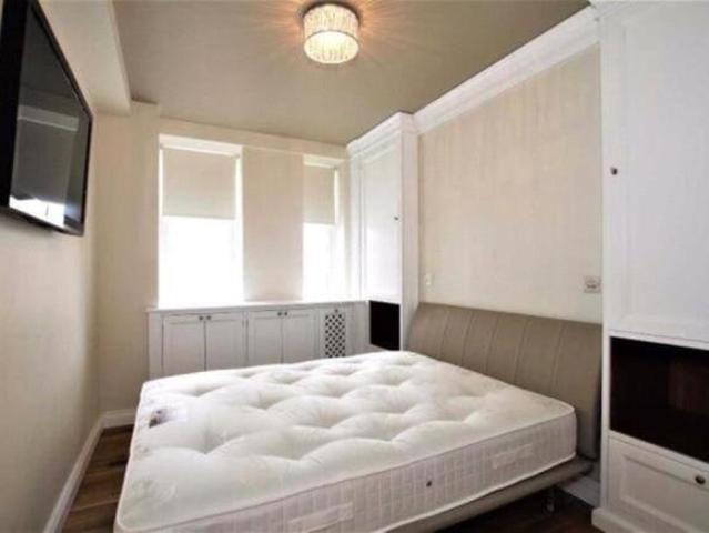 2 bedroom flat for rent in princes court sw3, brompton road, london, sw3