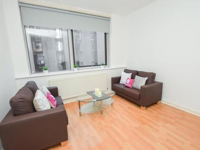 2 bedroom flat for rent in Princess House, 144 Princess Street, Manchester, M1