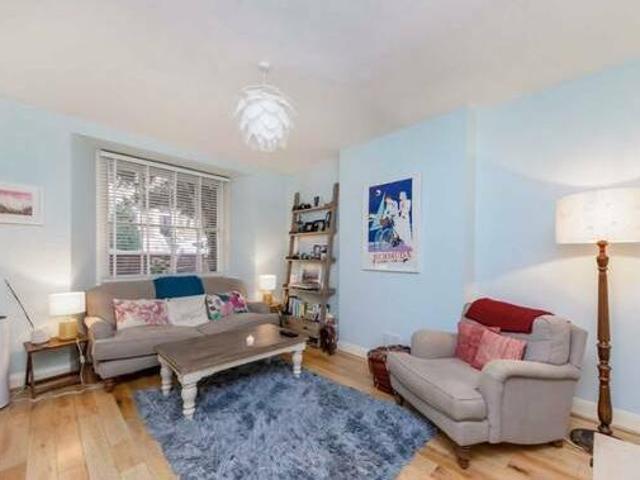 2 bedroom flat for rent in Princess Road Kilburn Park NW6