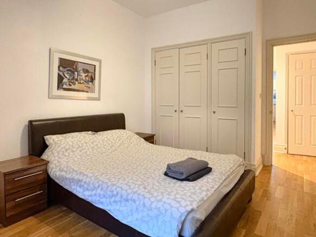 2 bedroom flat for rent in Printers Inn Court, London, EC4A