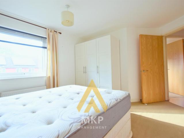 2 bedroom flat for rent in Priory Court, Edgbaston, B5 7QP, B5